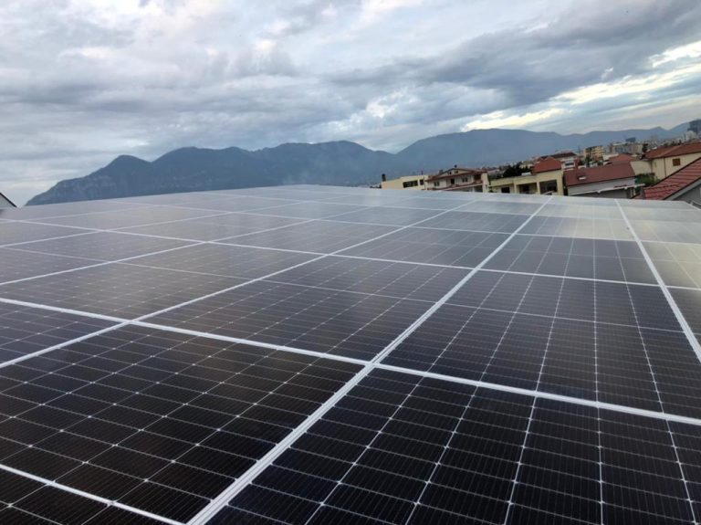 DET panele diellore fotovoltaike ne shqiperi energjia elektrike më e mirë